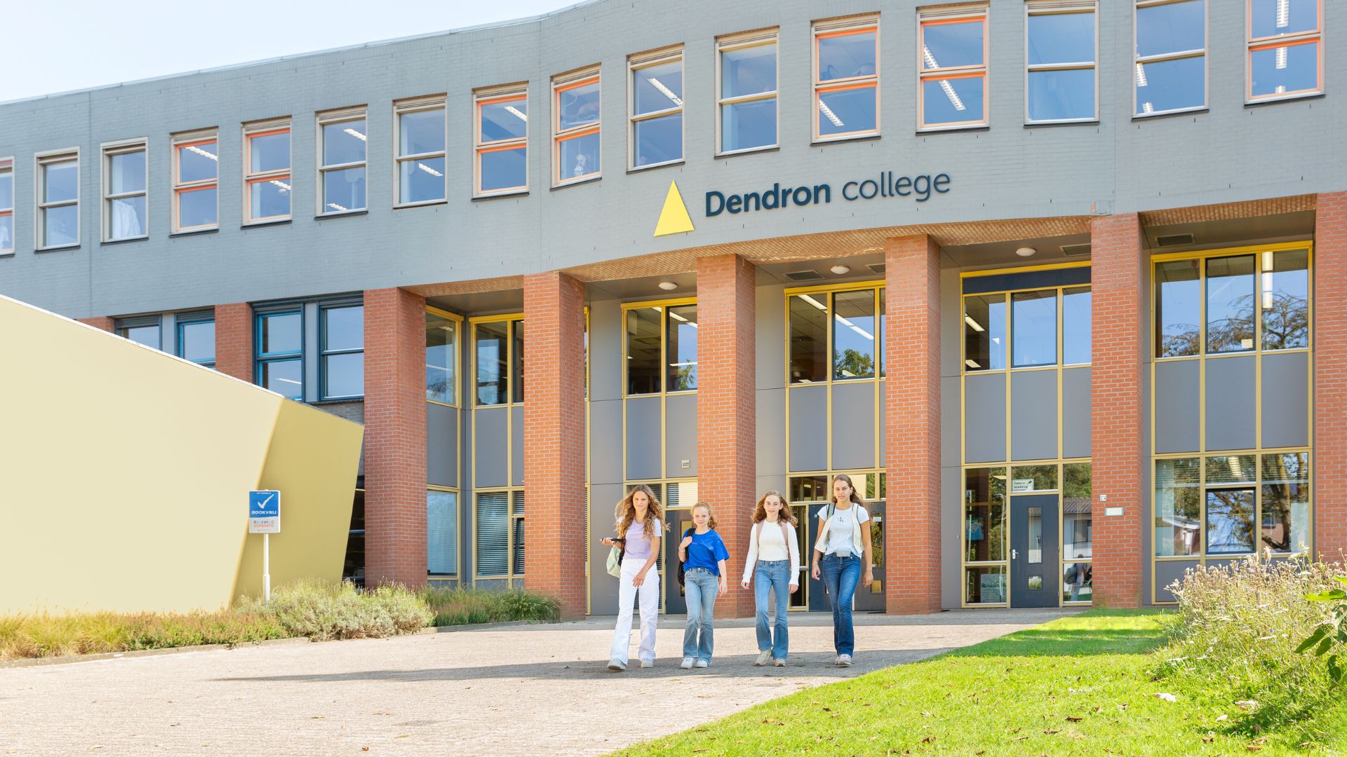 Contact | Dendron College