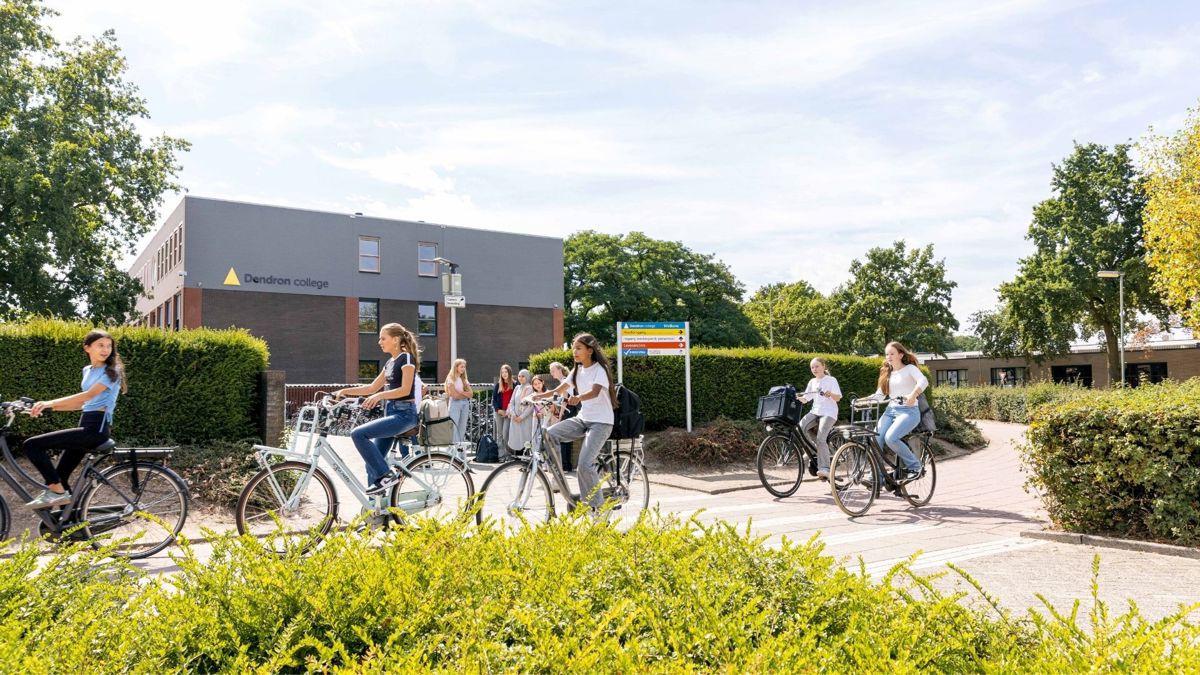 Home | Dendron College